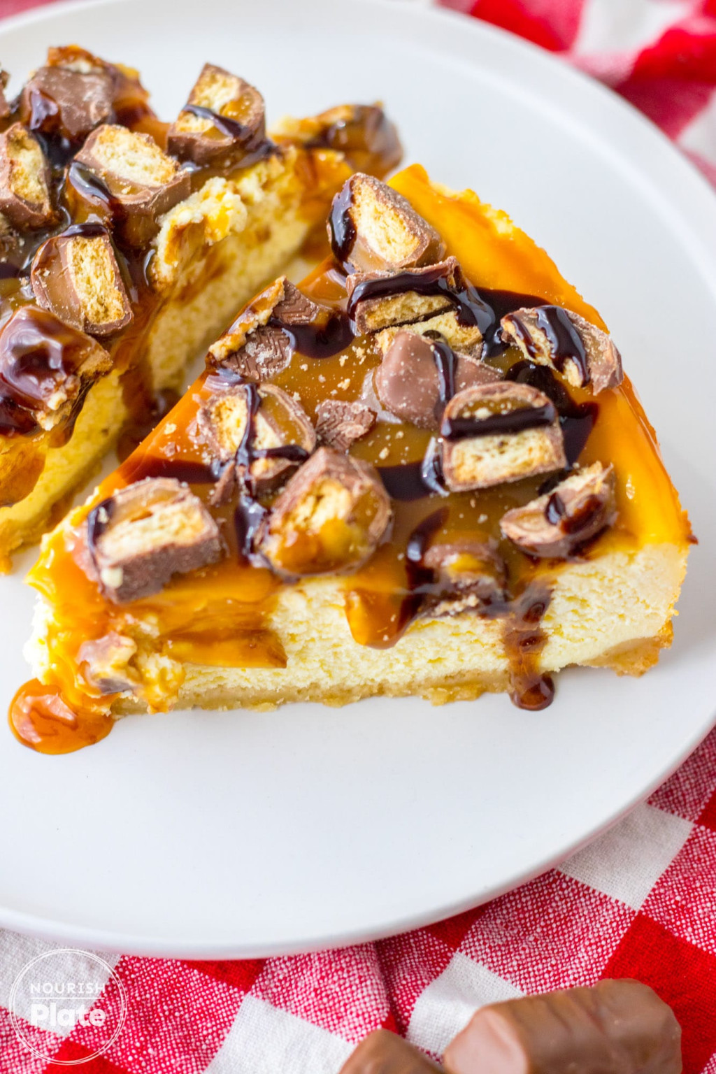 Chocolate Caramel Twix Cheesecake (Easy!) - Nourish Plate