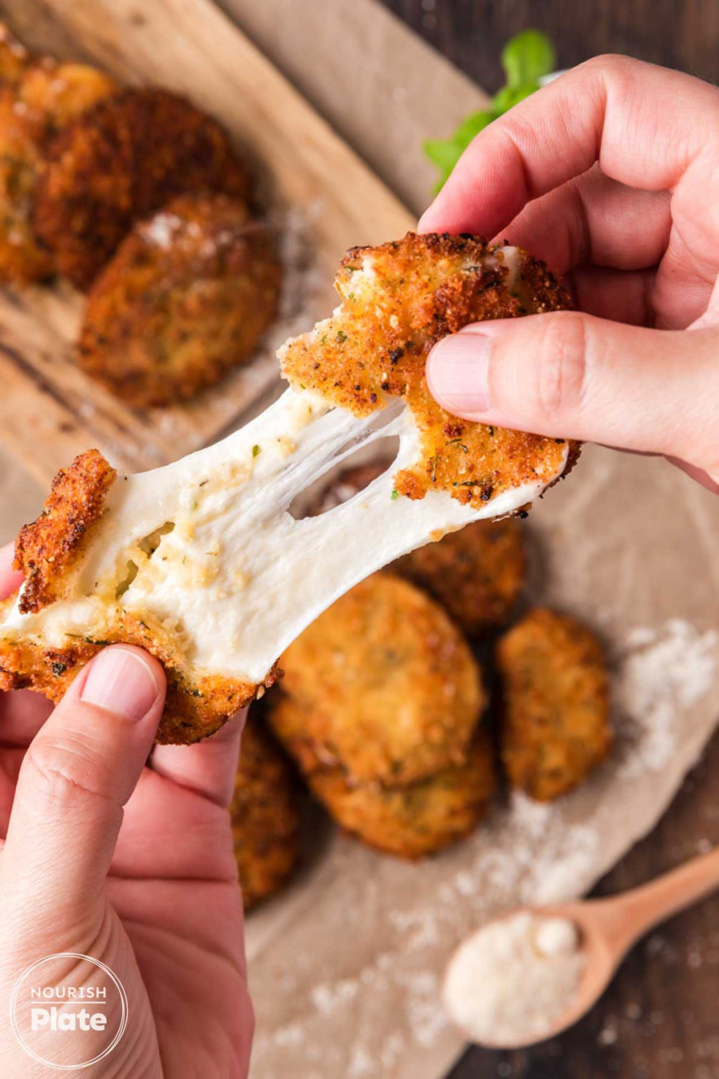 Easy Fried Mozzarella Cheese Slices